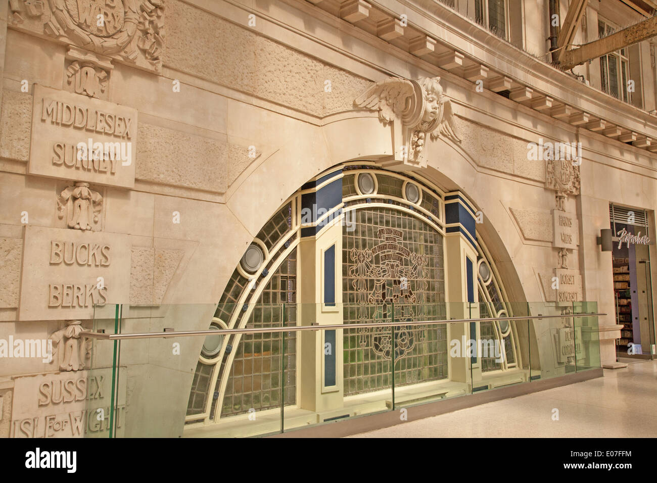 London south eastern railway hi-res stock photography and images - Alamy