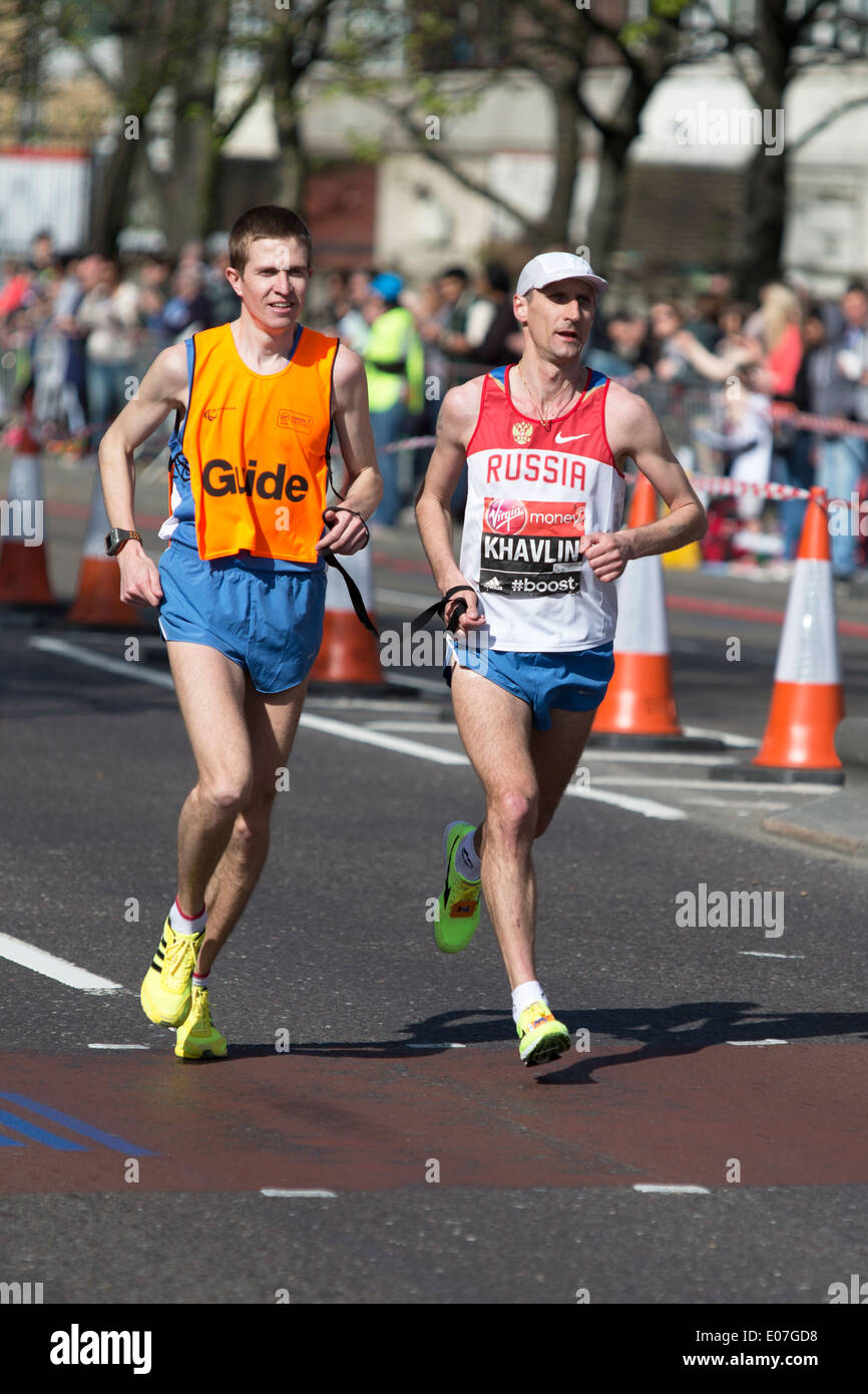 Igor KHAVLIN & Guide running in the Virgin Money London Marathon 2014 ...