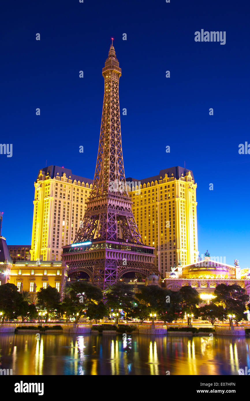 Blue Skies Over Paris High Resolution Stock Photography and Images - Alamy