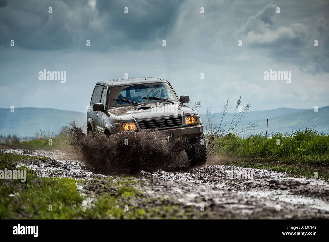 Off road car Stock Photo - Alamy