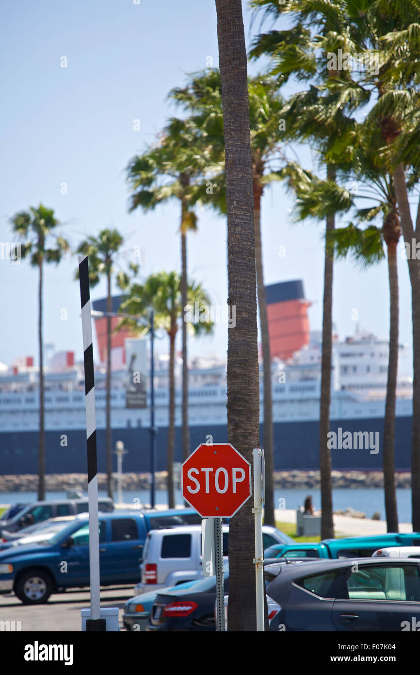Long beach shoreline drive hi-res stock photography and images - Alamy