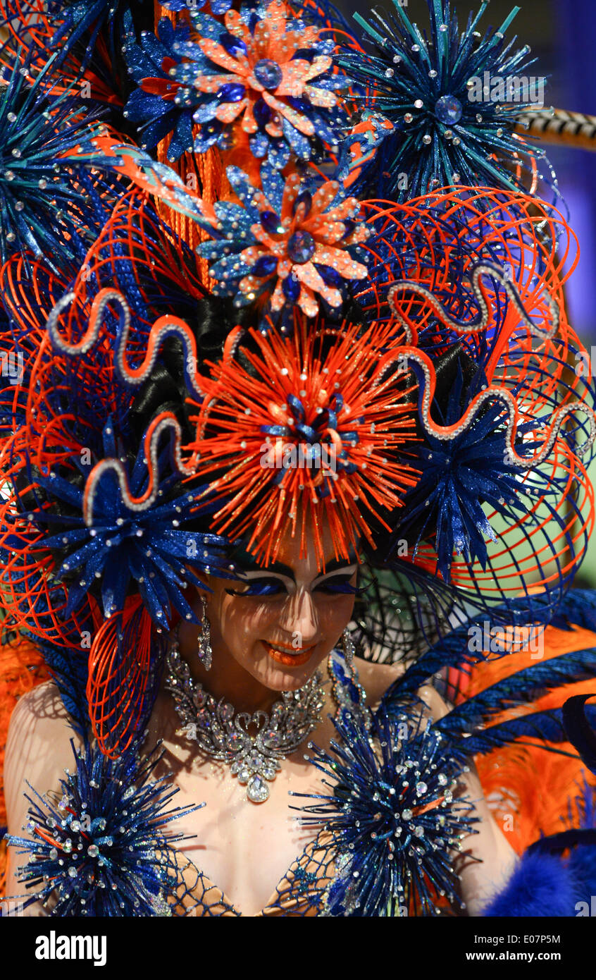 World championships hairdressing hi-res stock photography and images ...