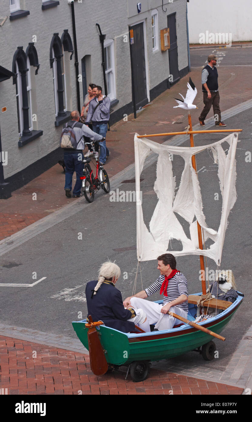 A street boat based on an 8ft clinker built skiff carries the ...