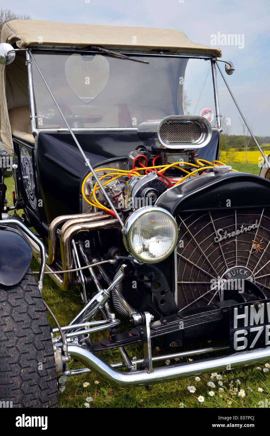 Hot rod car custom customised hi-res stock photography and images - Alamy