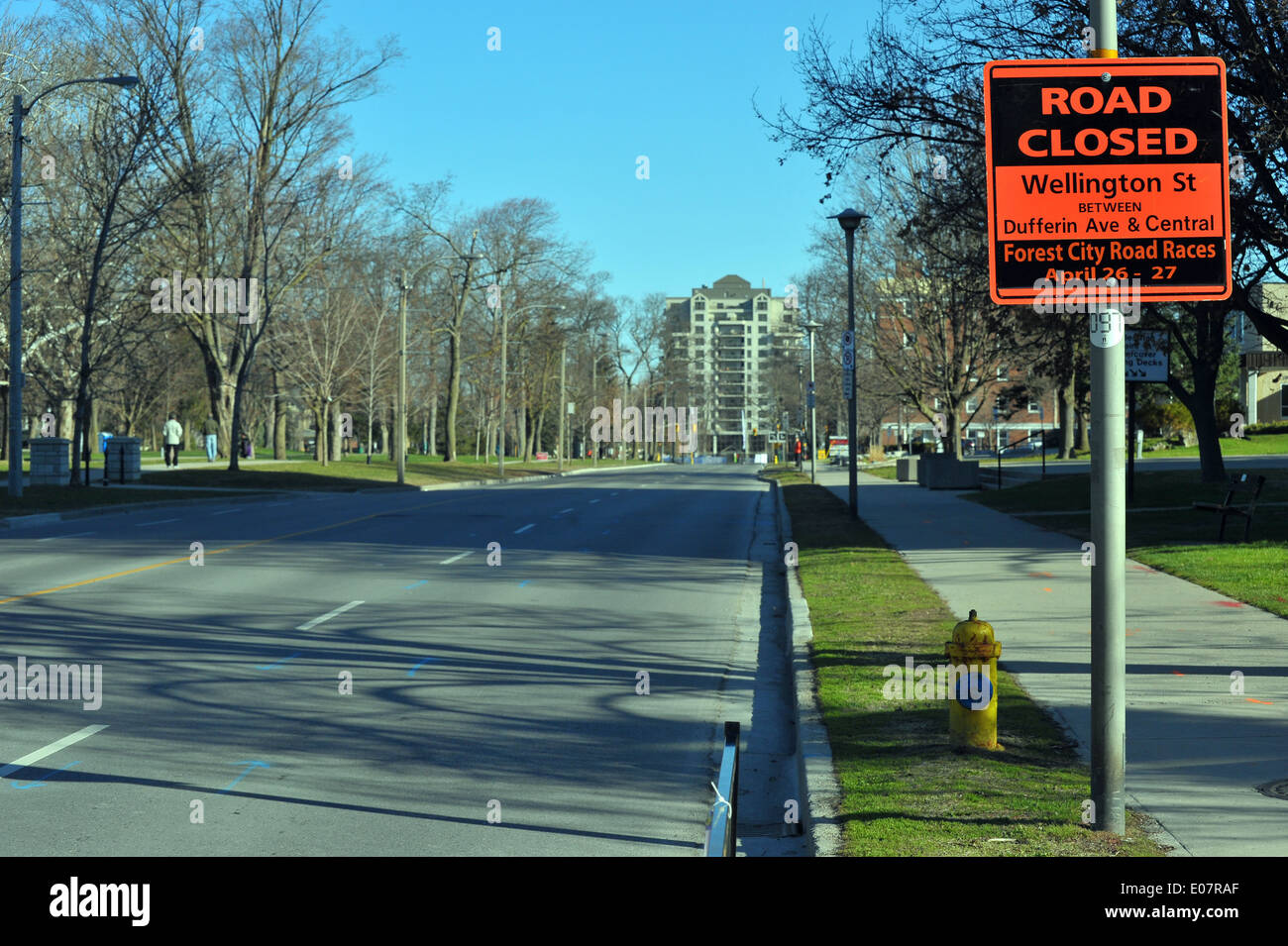 Quiet street sign in hi-res stock photography and images - Alamy