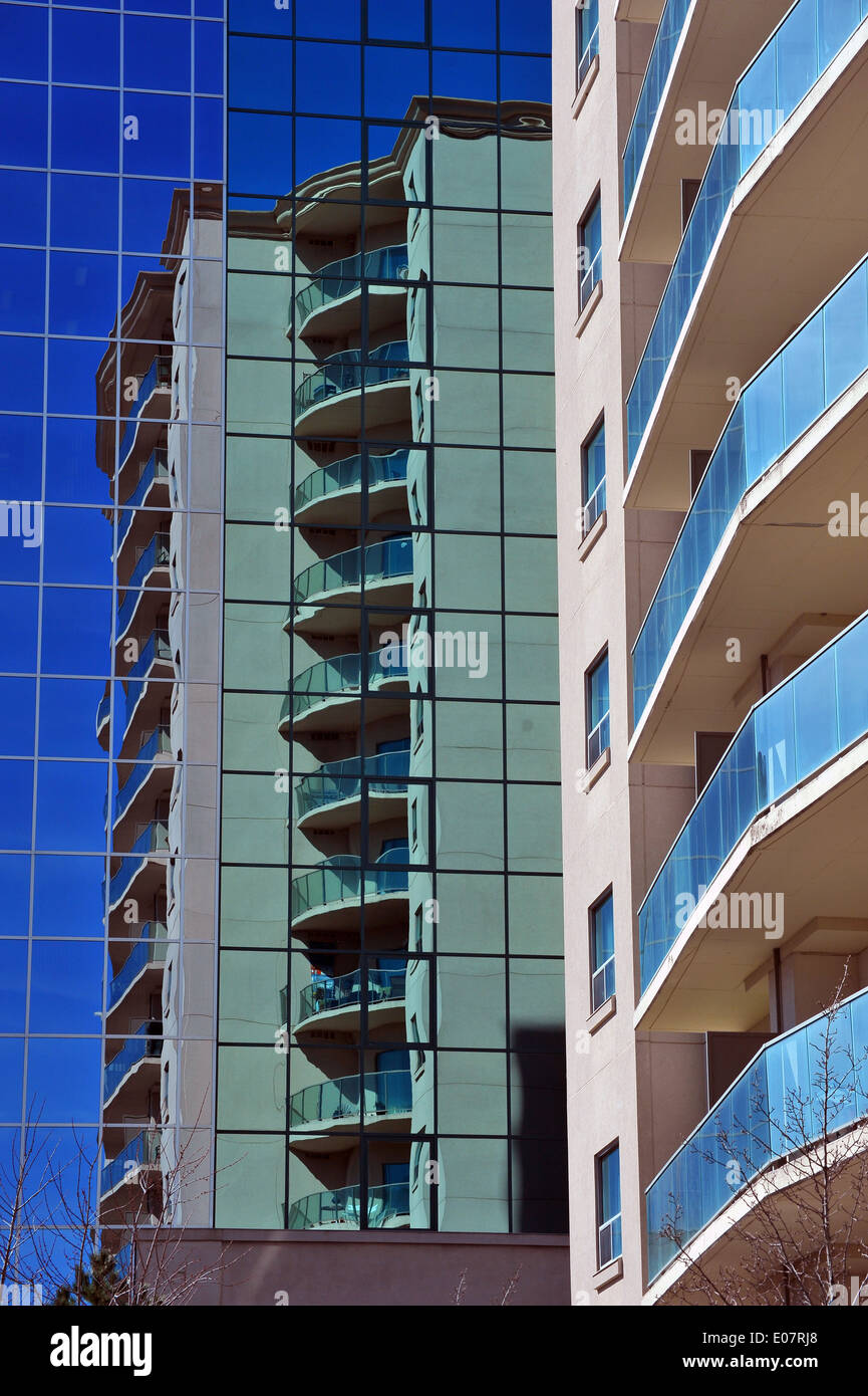 Adjacent balcony hi-res stock photography and images - Alamy