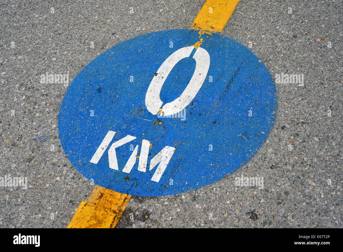 Pathway distance hi-res stock photography and images - Alamy
