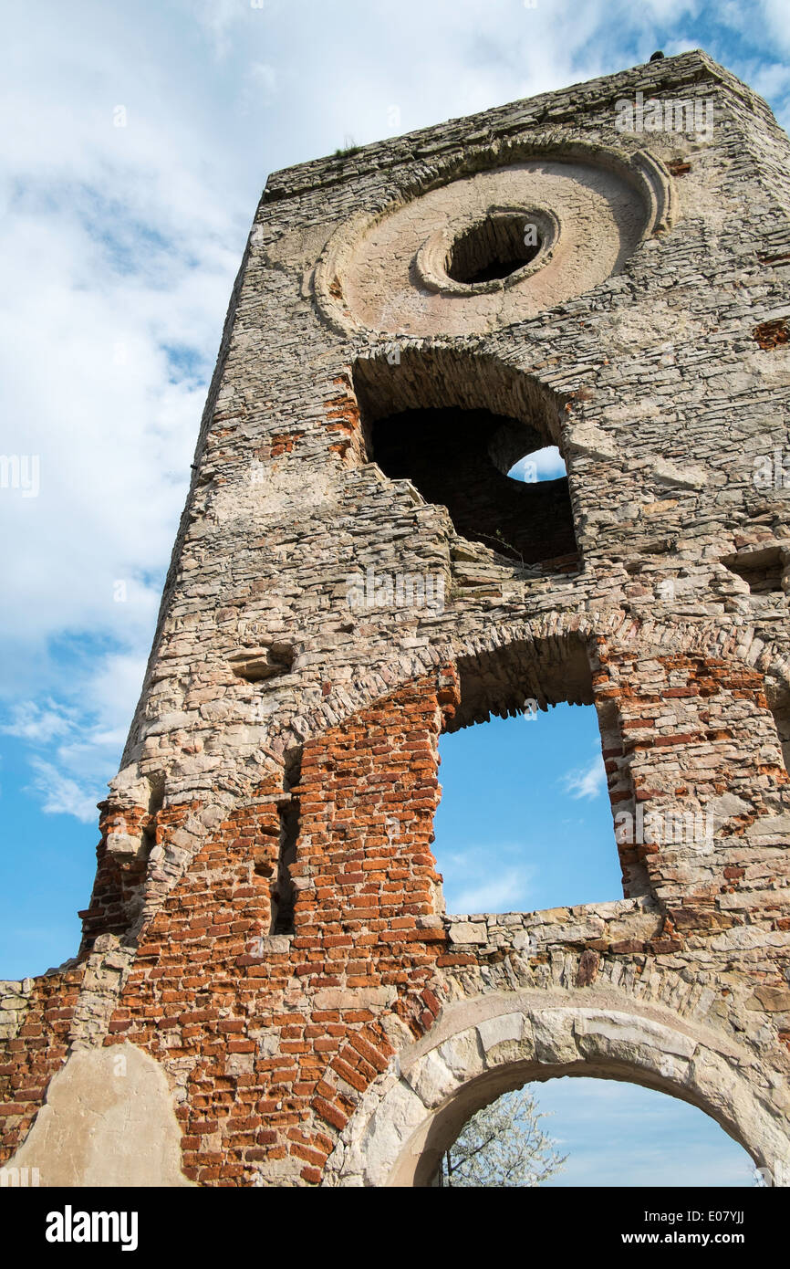 Krzyztopor Castle Ujazd Swietokrzyskie Poland Stock Photo - Alamy Krzyztopor Castle Ujazd Swietokrzyskie Poland Stock Photo - Alamy