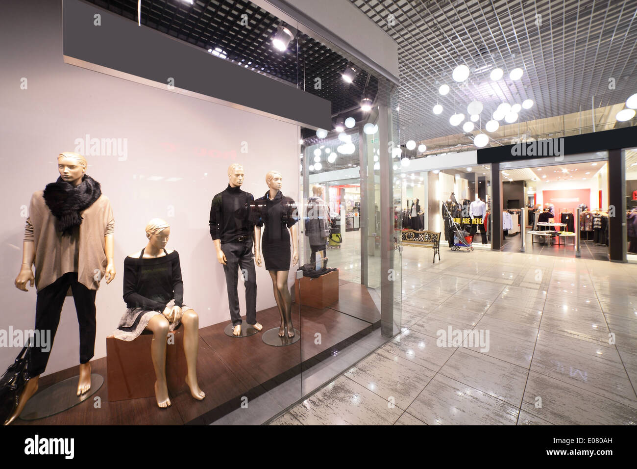 modern interior and windows in fashionable shopping mall Stock Photo ...