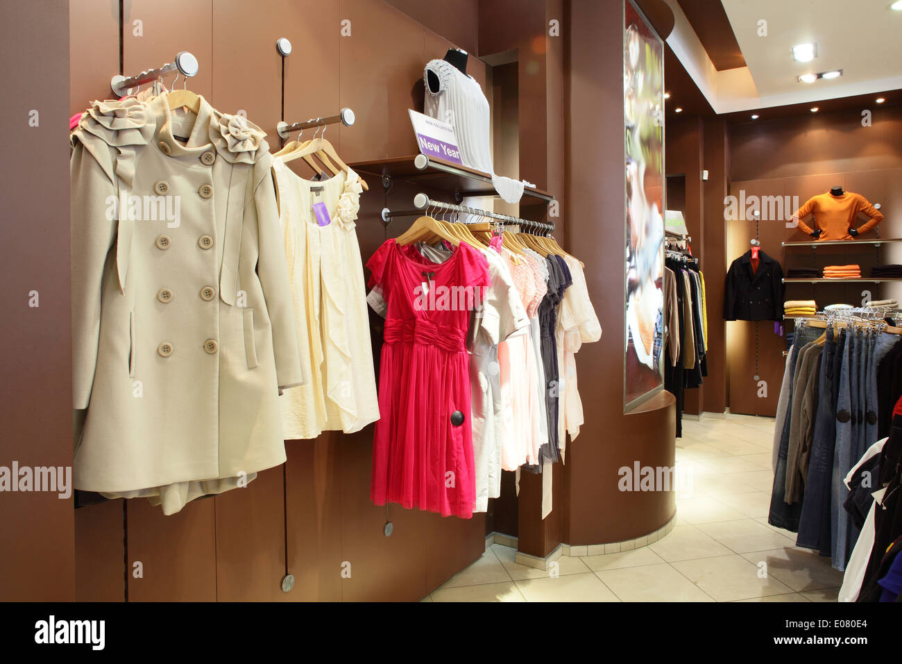 european clothing store interior in modern mall Stock Photo - Alamy