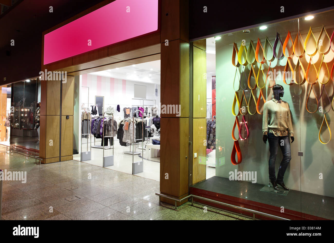 modern interior and windows of the fashionable mall Stock Photo - Alamy