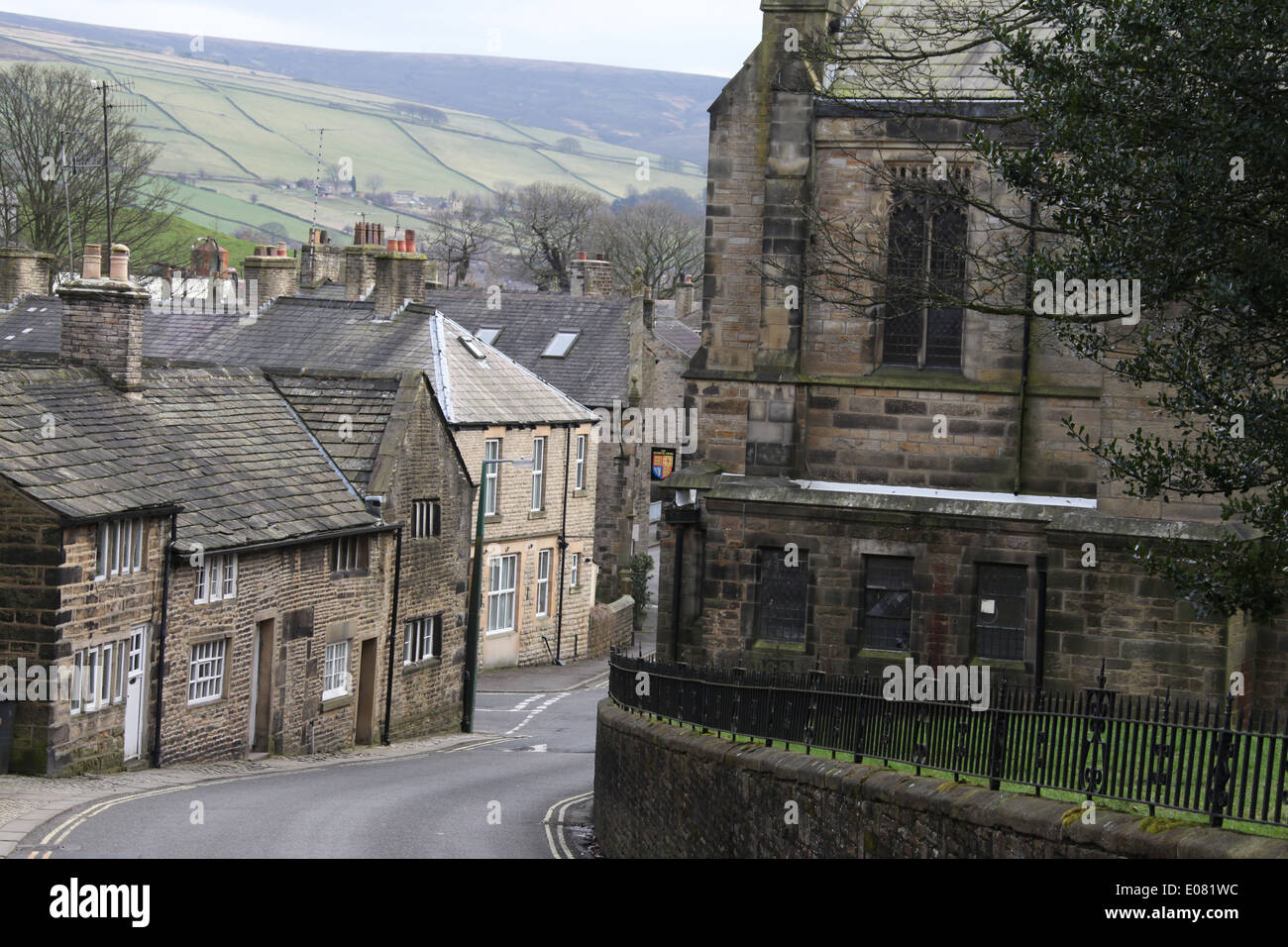 Glossop hi-res stock photography and images - Alamy