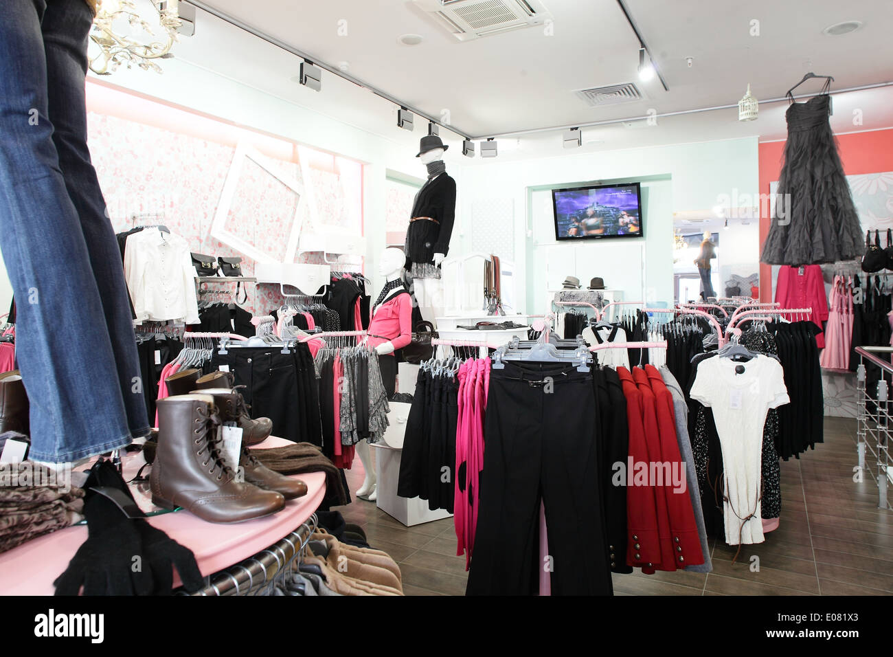 european clothing store interior in modern mall Stock Photo - Alamy