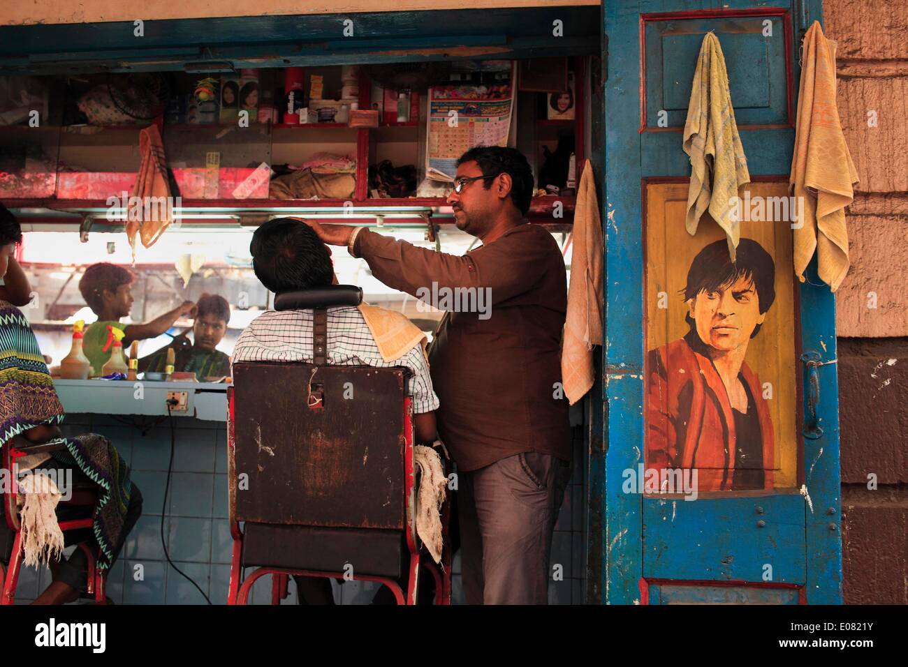 Poster apr and shop hi-res stock photography and images - Alamy