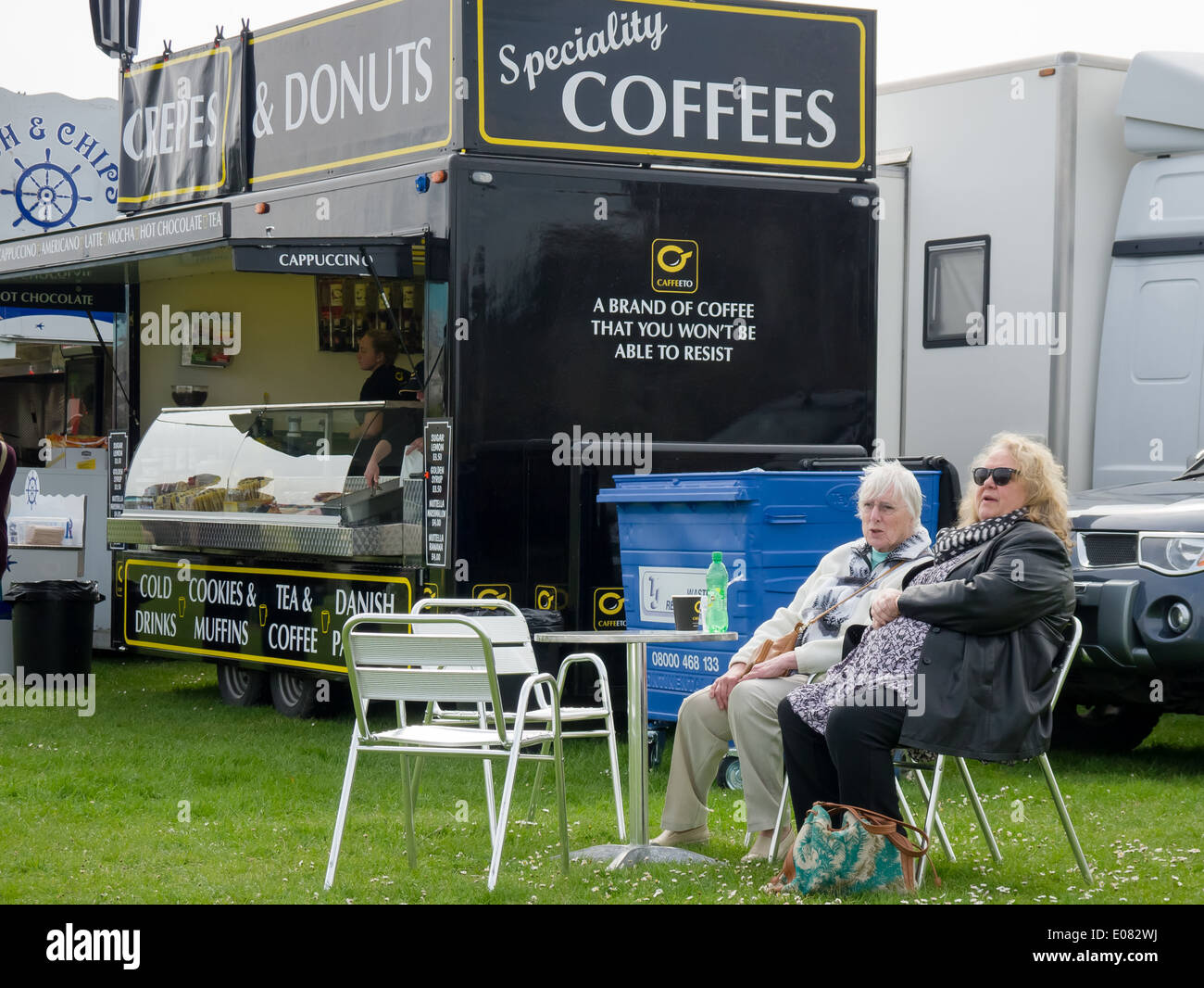 Mobile catering unit hi-res stock photography and images - Alamy
