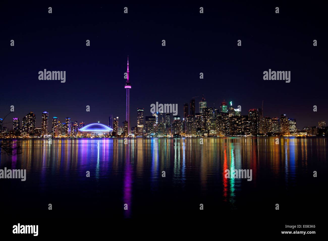 toronto skyline at night Stock Photo - Alamy