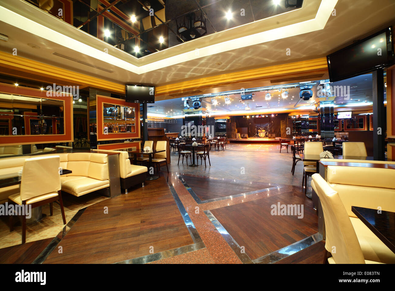 european stylish night club with bright lights Stock Photo - Alamy