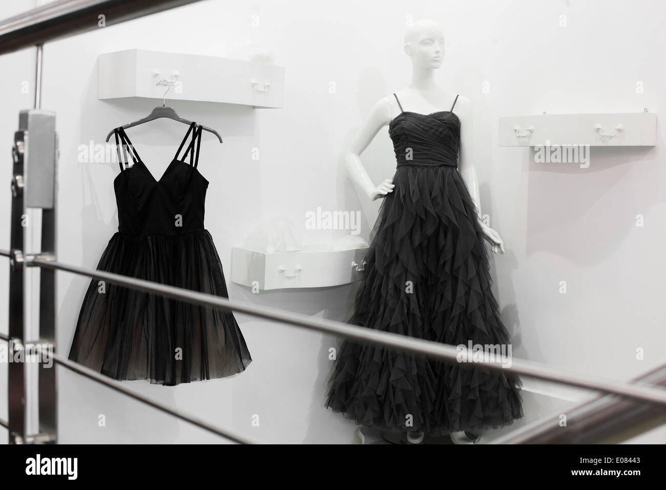 european clothing store interior in modern mall Stock Photo - Alamy