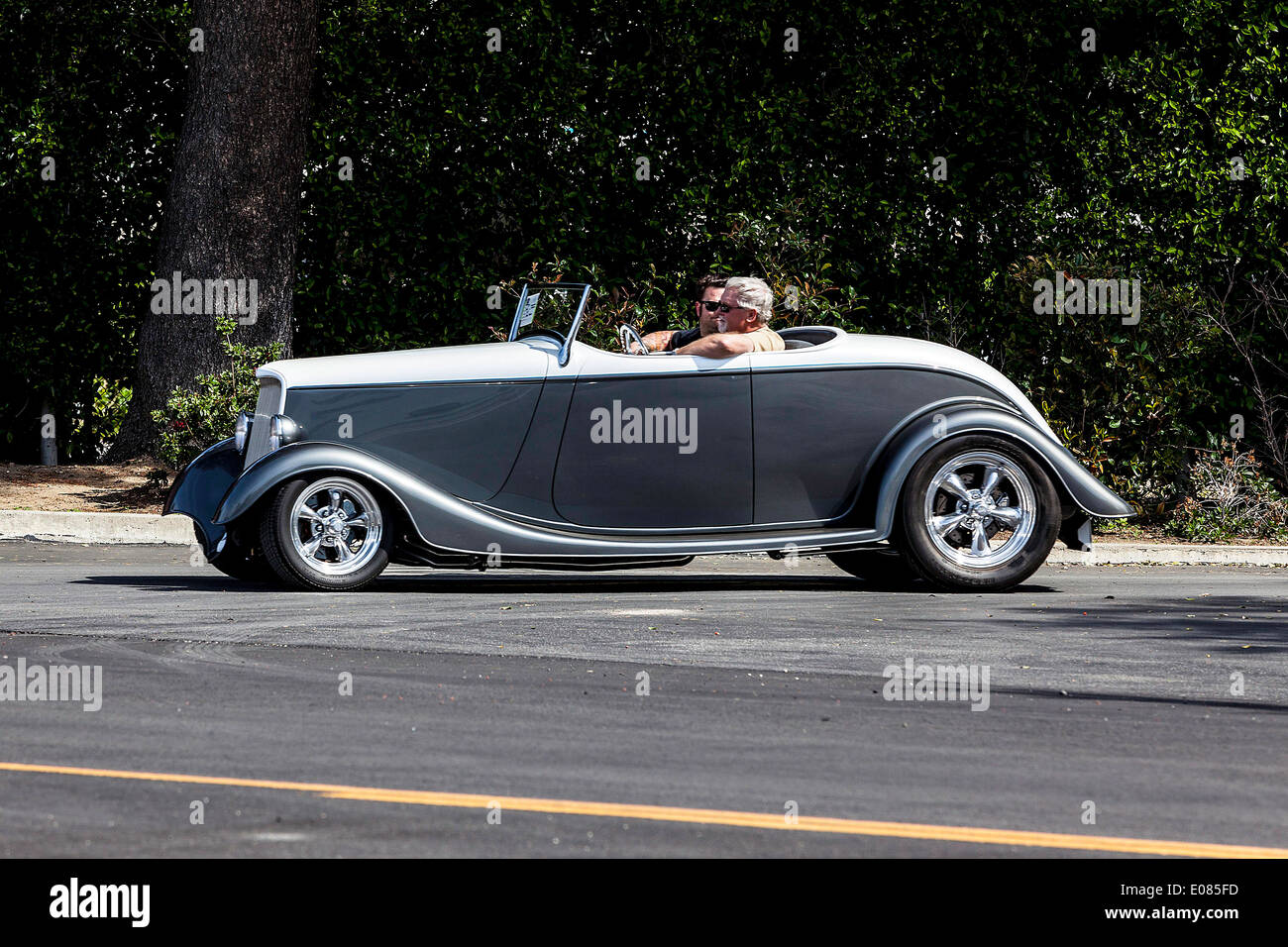 A 1934 Ford Roadster Hot Rod Stock Photo - Alamy