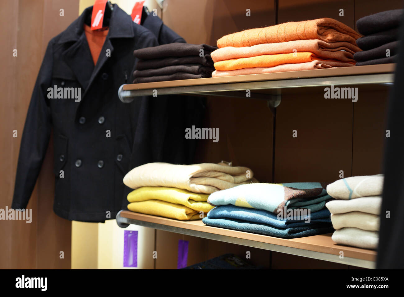 european clothing store interior in modern mall Stock Photo - Alamy
