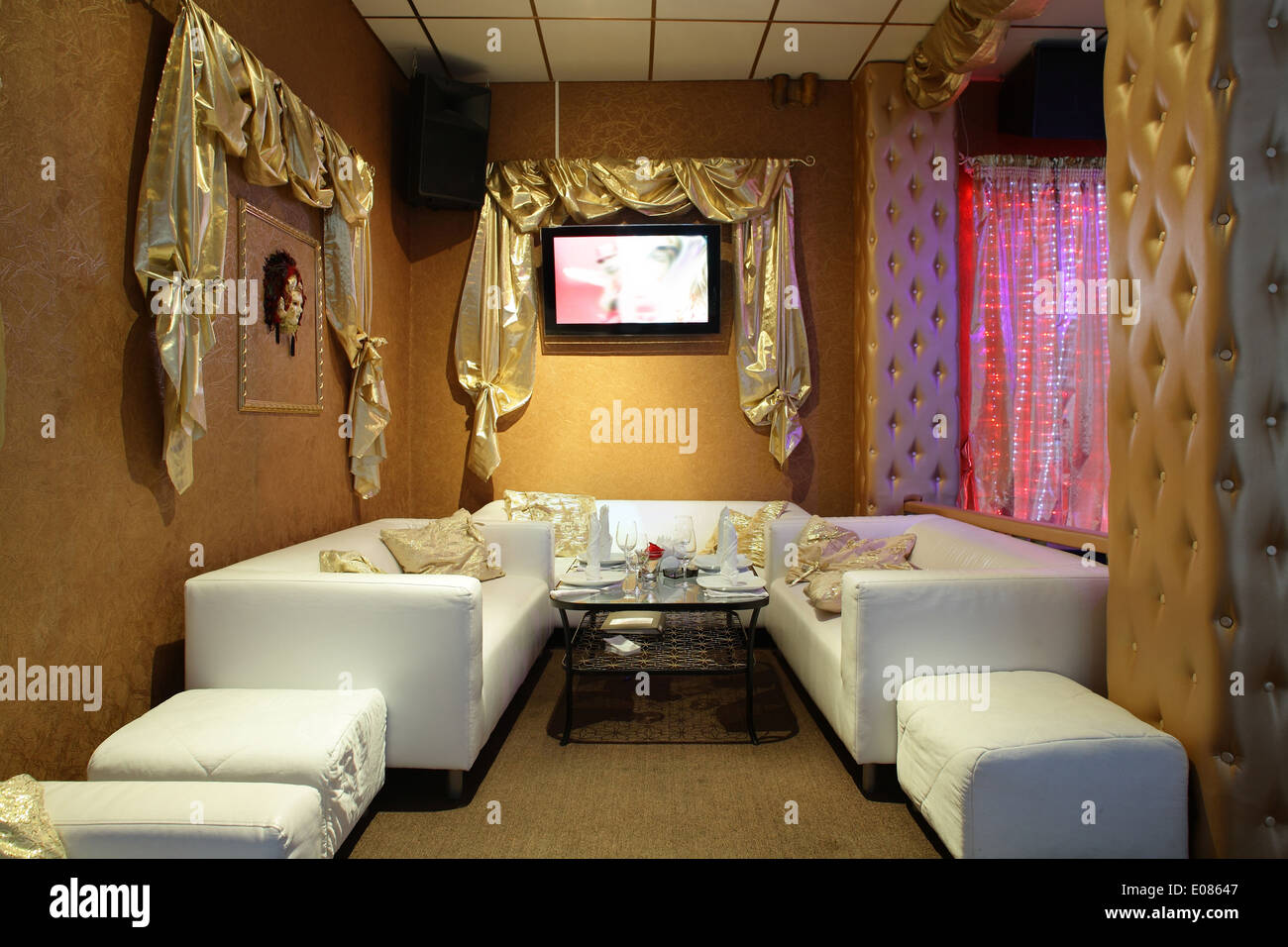 Night club interior table dance hi-res stock photography and images - Alamy