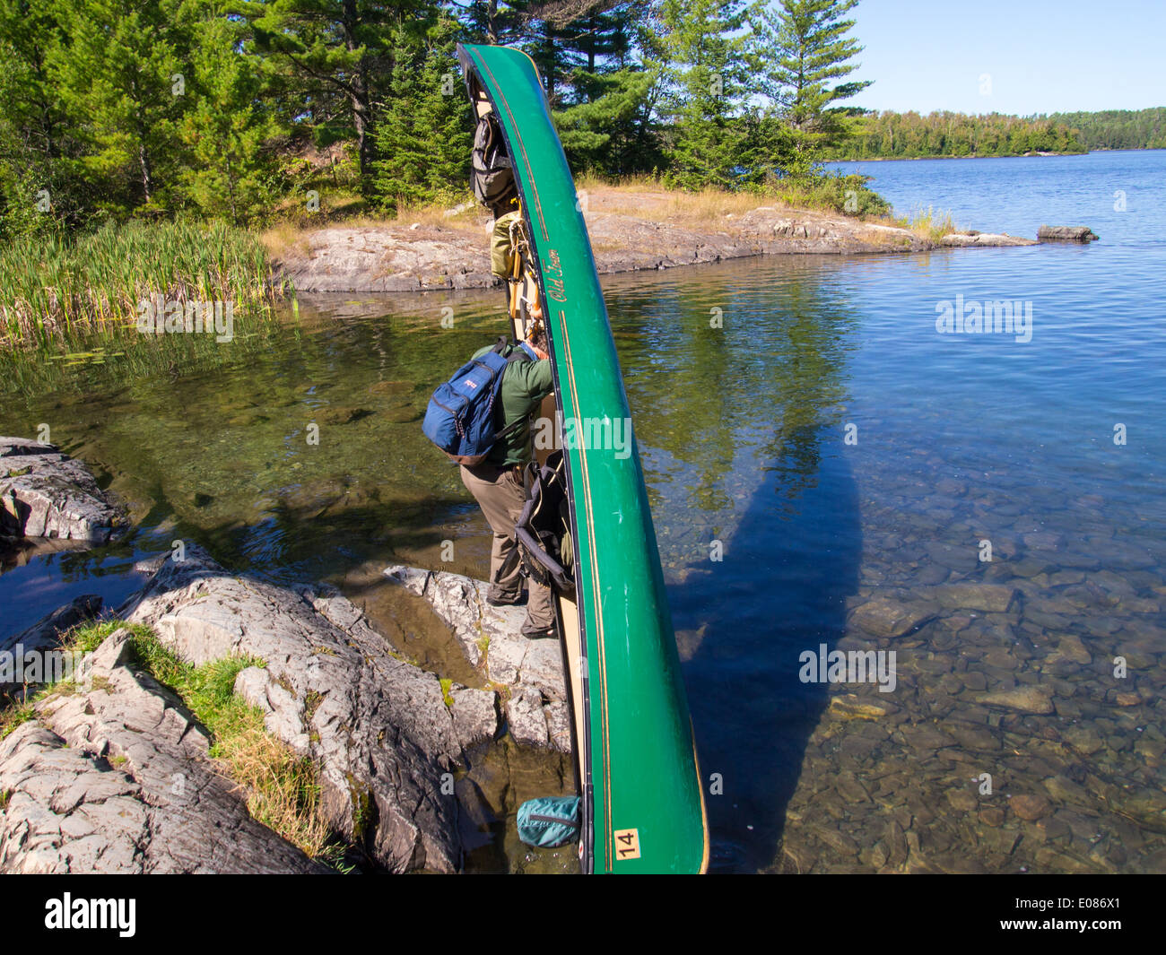 Canoe portage boundary waters hi-res stock photography and images - Alamy