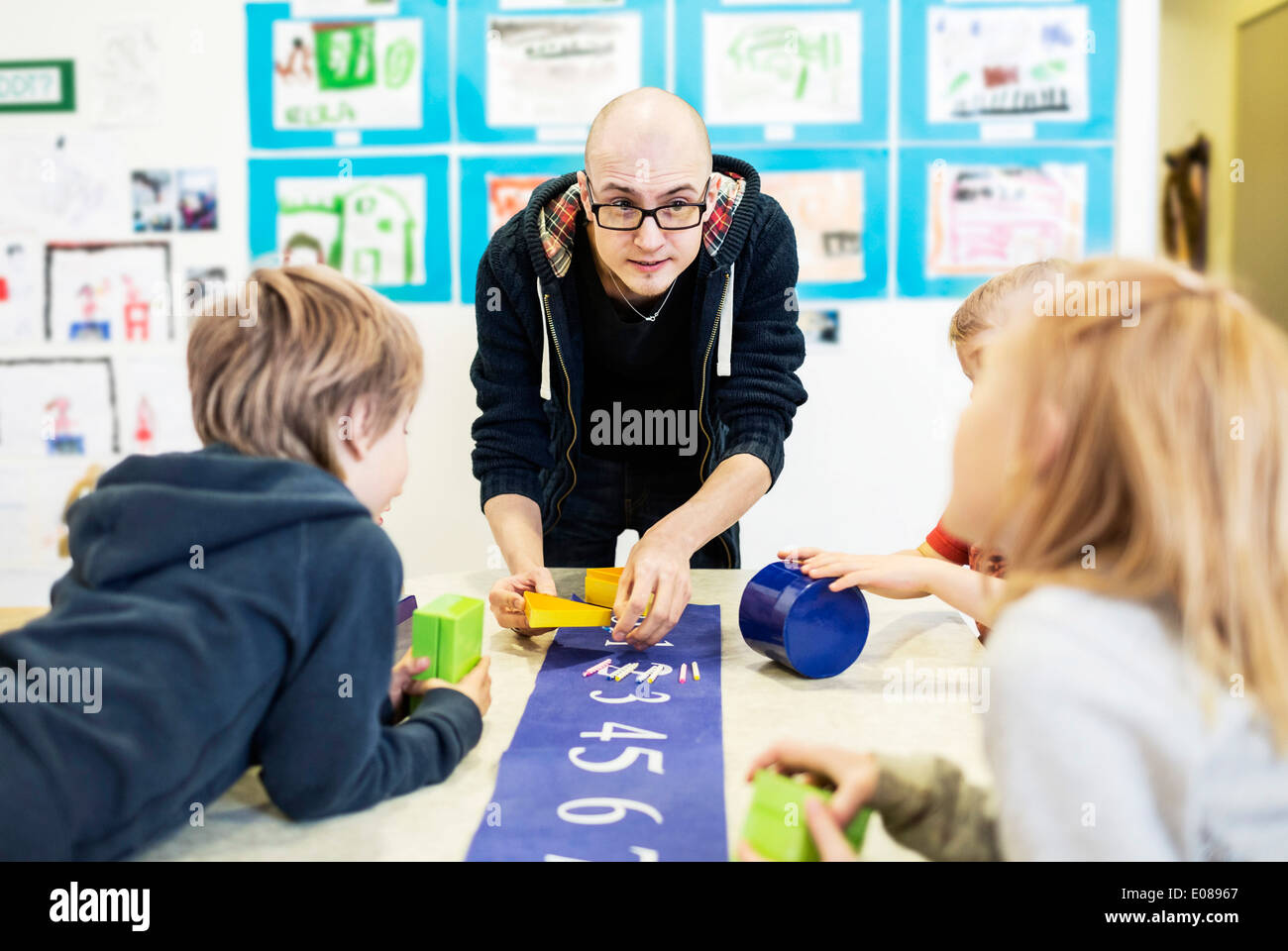 Kindergarten class hi-res stock photography and images - Alamy