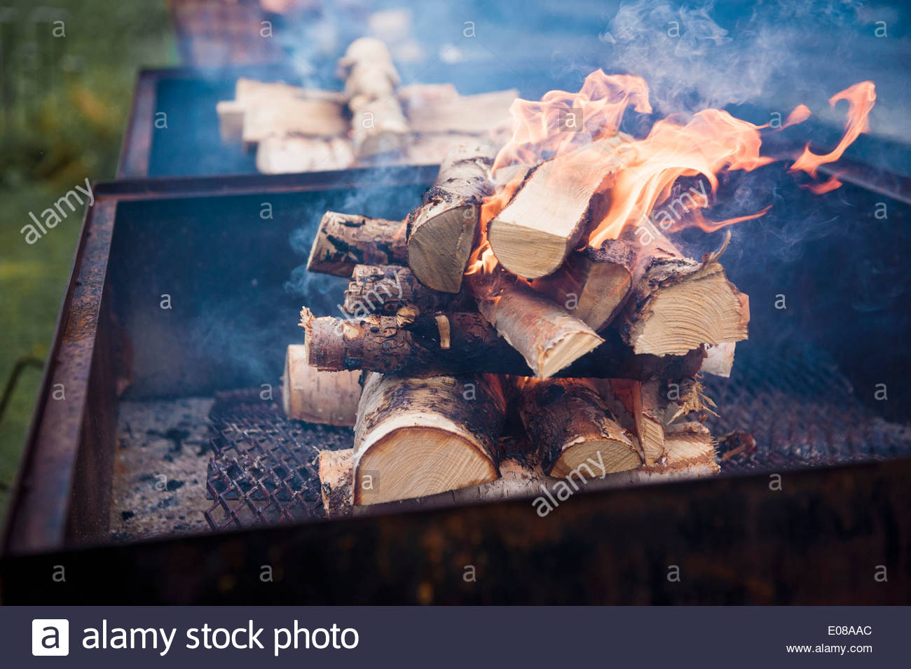 Smokey Bbq Stock Photos & Smokey Bbq Stock Images - Alamy