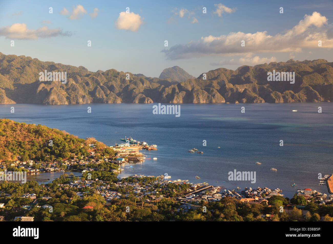Philippines palawan coron island coron hi-res stock photography and ...