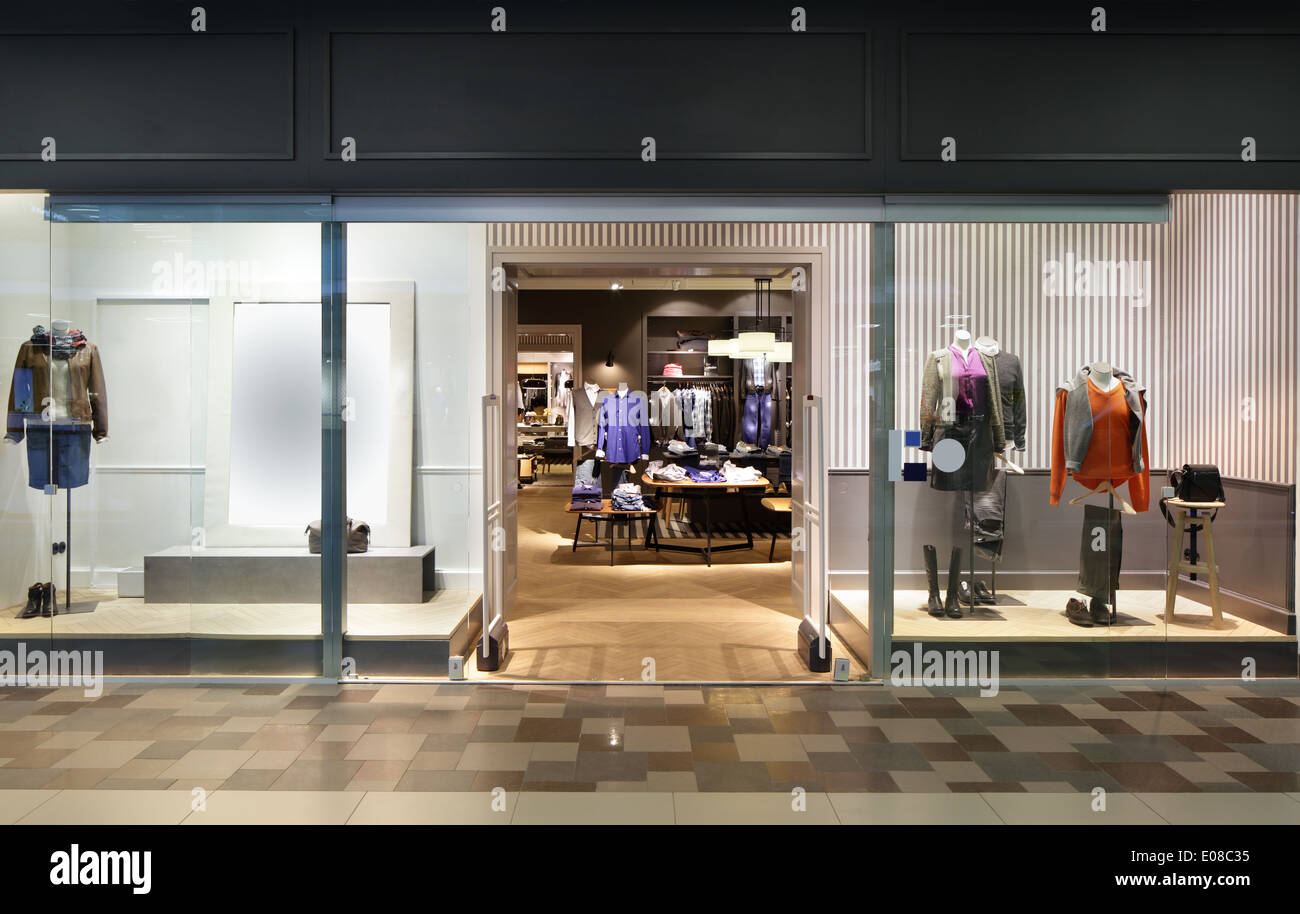 bright and fashionable window of modern european store Stock Photo - Alamy