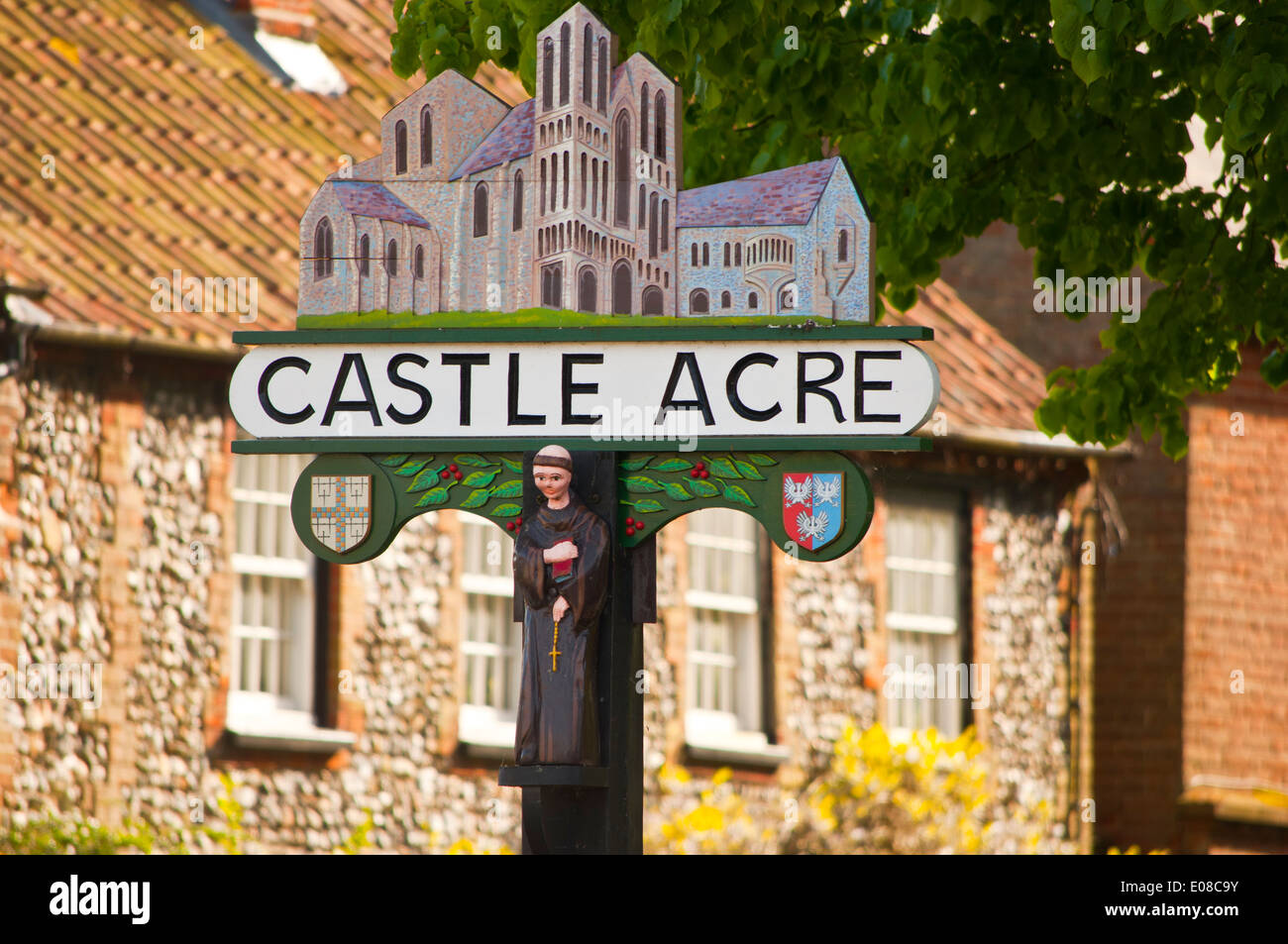 Castle acre village sign hi-res stock photography and images - Alamy