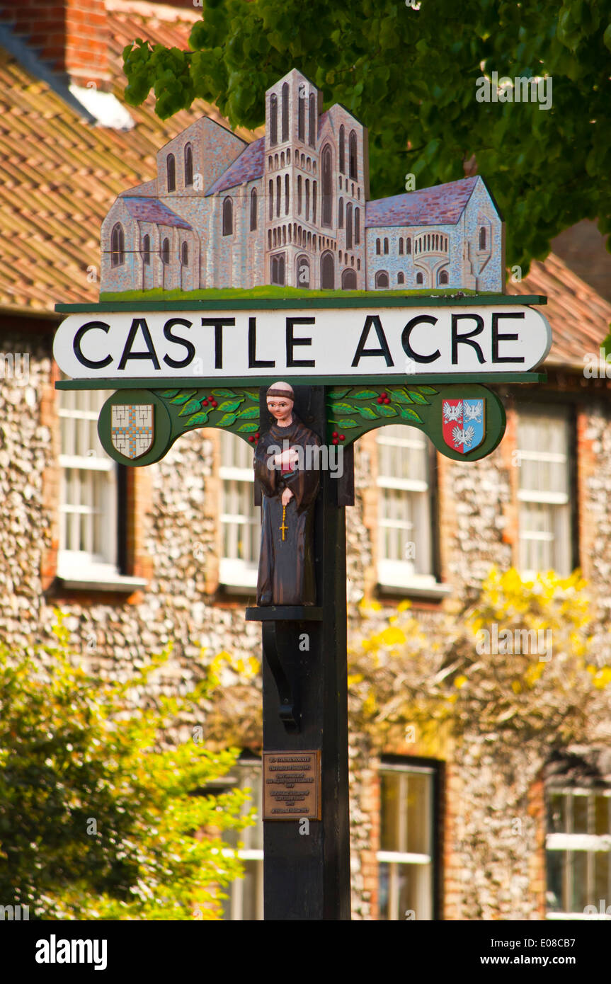 Castle Acre Village High Resolution Stock Photography and Images - Alamy