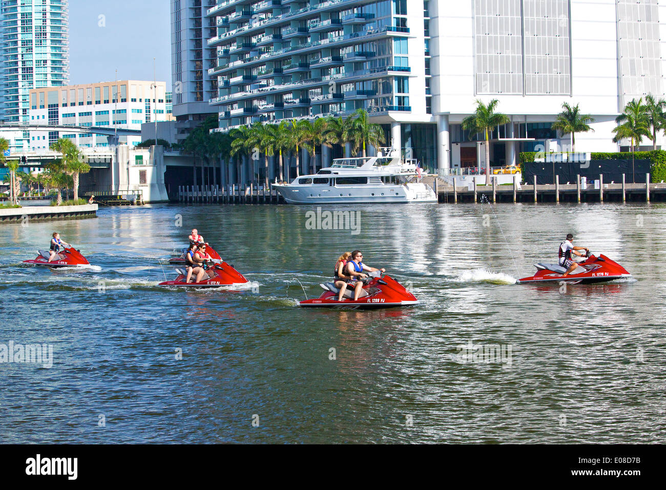 Downtown miami fun hi-res stock photography and images - Alamy