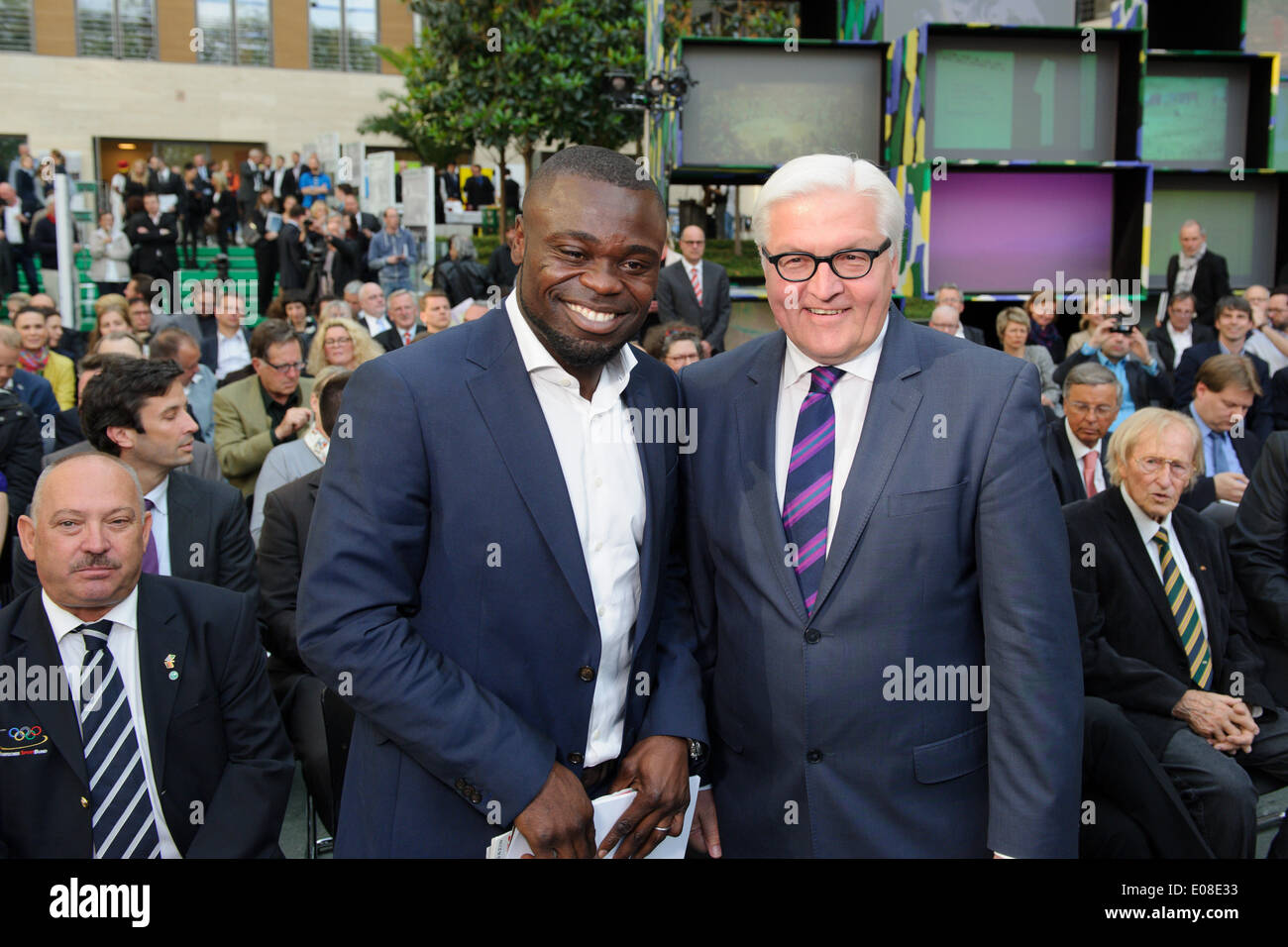 Berlin, Germany. 5th May, 2014. Gerald Asamoah (L) und Frank-Walter ...