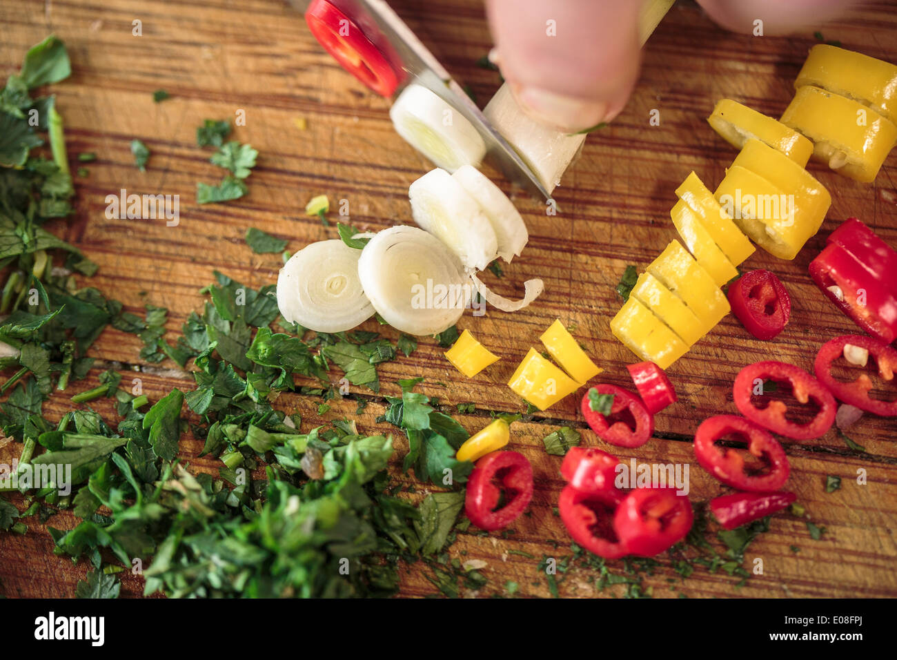 Person cutting parsley hi-res stock photography and images - Alamy