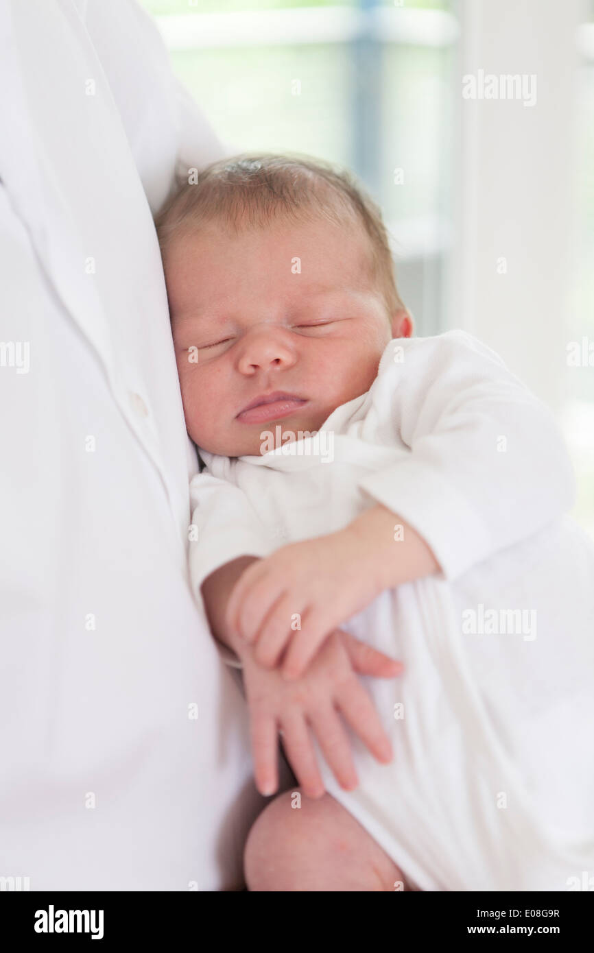 Newborn baby sleeping peacefully Stock Photo - Alamy