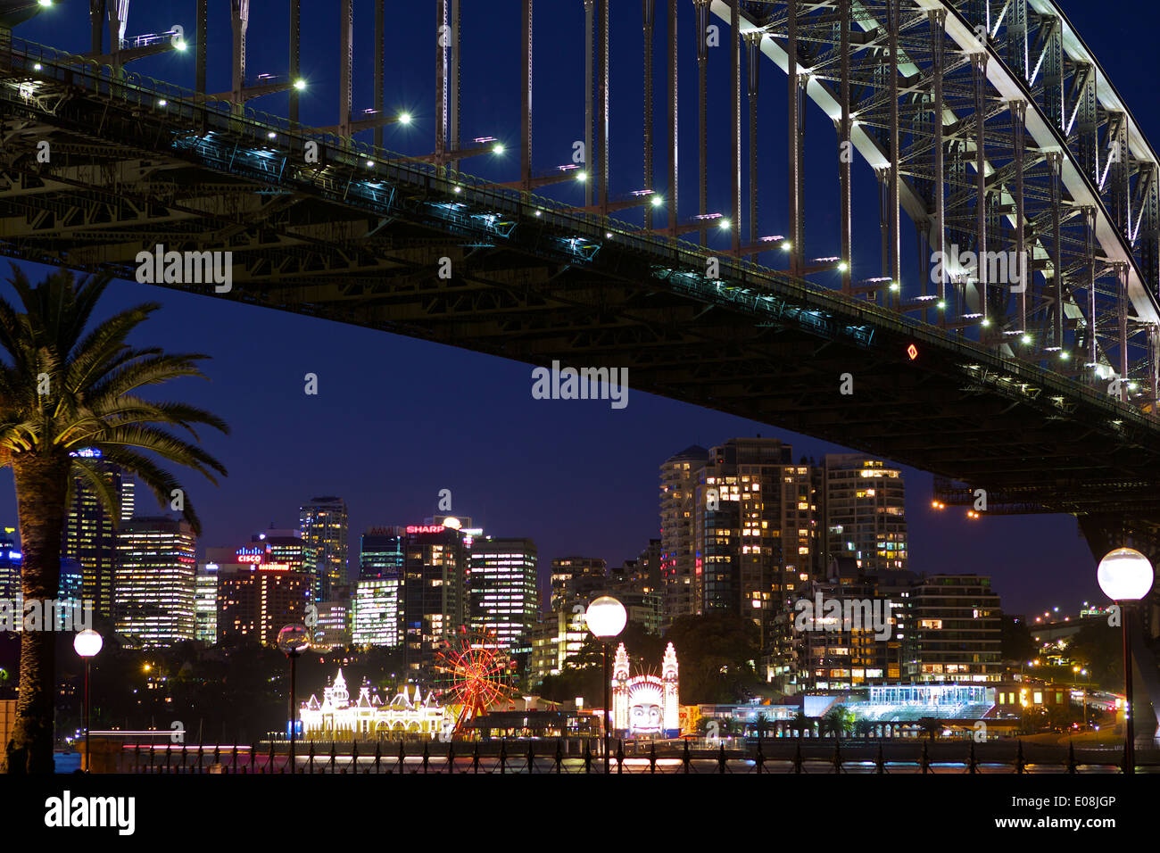 Sydney harbour bridge sunset hi-res stock photography and images - Alamy