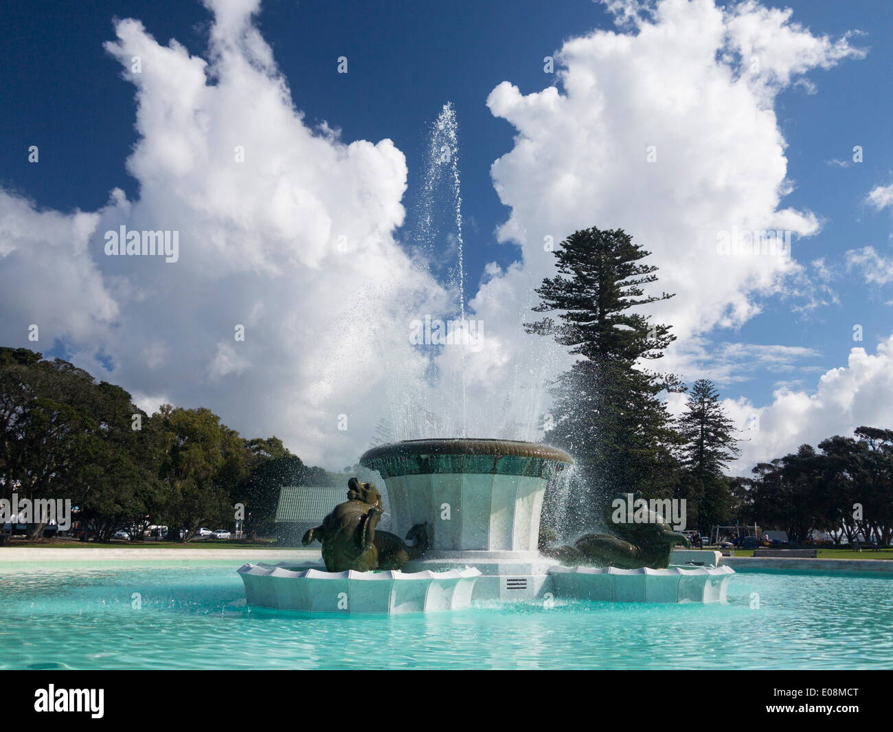 The Mission Bay Fountain, Auckland, North Island, New Zealand, Pacific ...