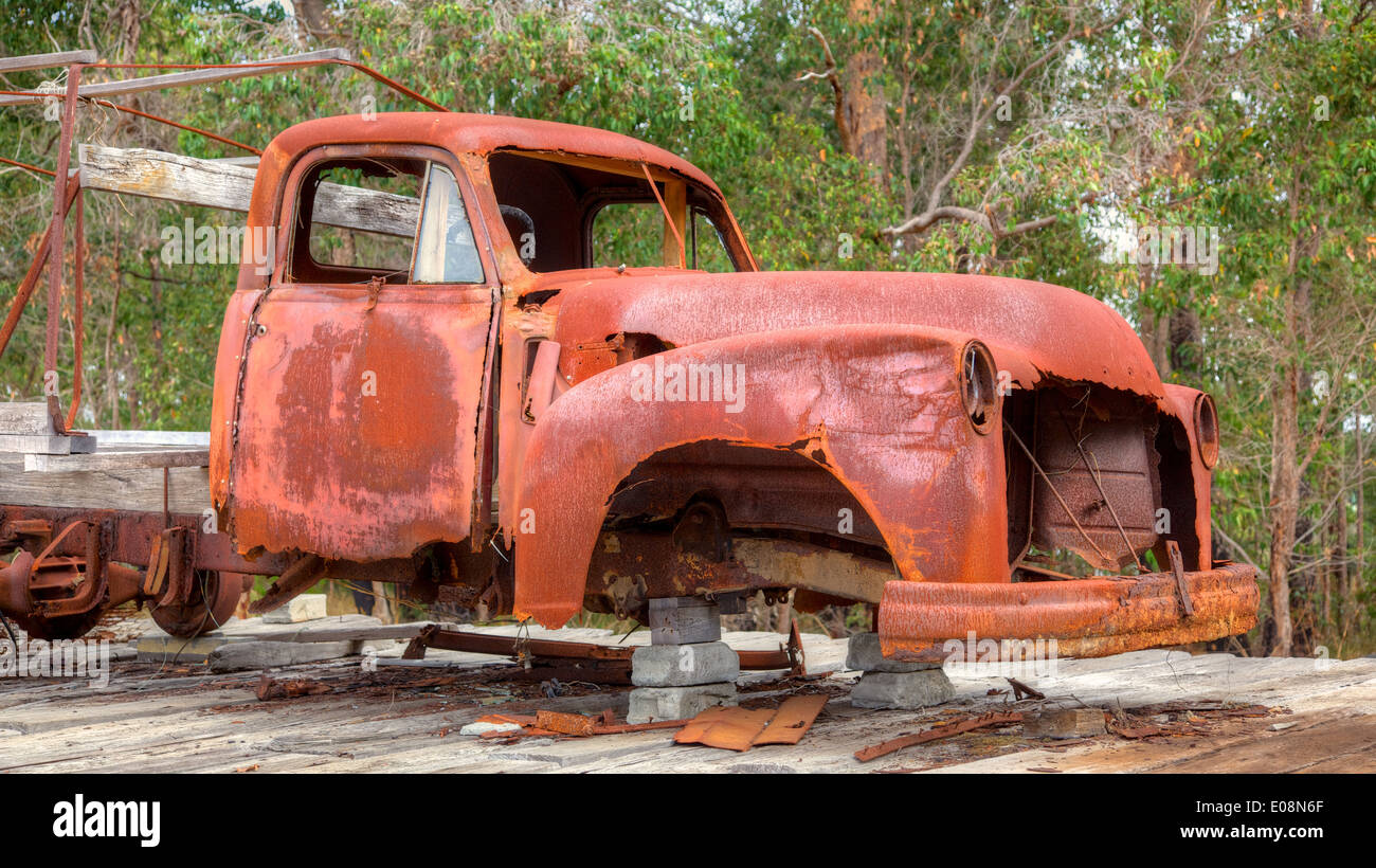 Rusty ute hi-res stock photography and images - Alamy