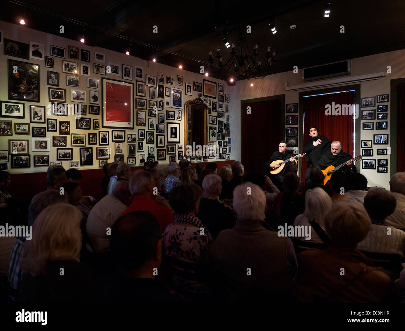 Fado performance hi-res stock photography and images - Alamy