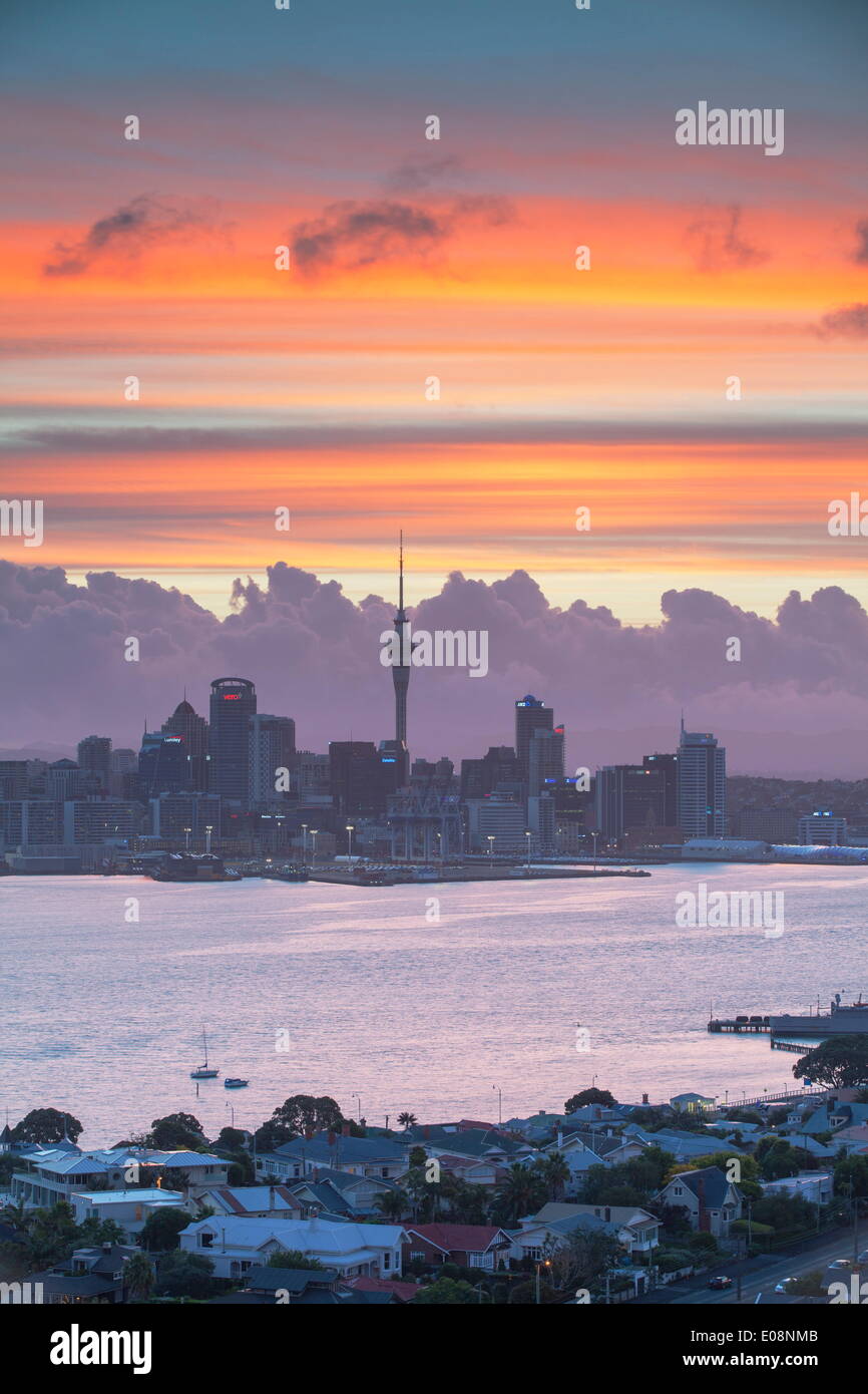 Auckland sunset city view hi-res stock photography and images - Alamy