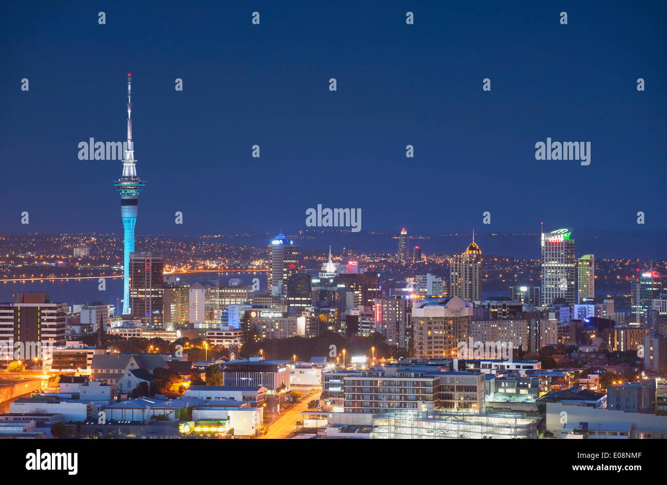 Famous auckland landmarks hi-res stock photography and images - Alamy