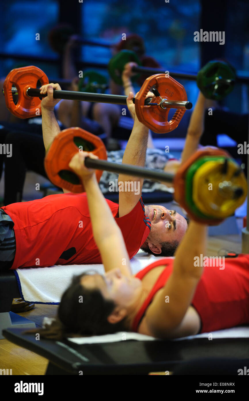 Chest press hi-res stock photography and images - Alamy