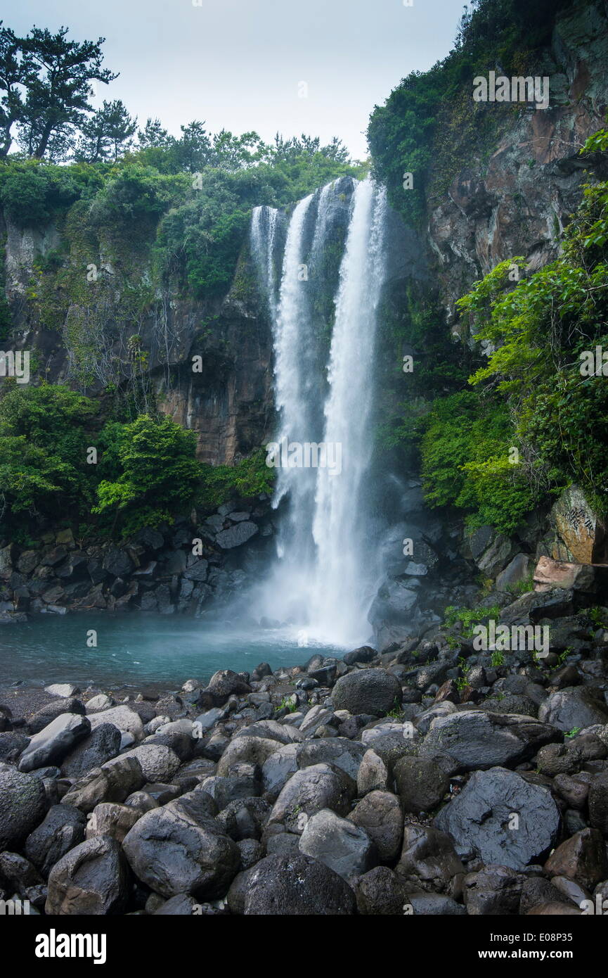 Jeongbang pokpo waterfall, island of Jejudo, UNESCO World Heritage Site ...