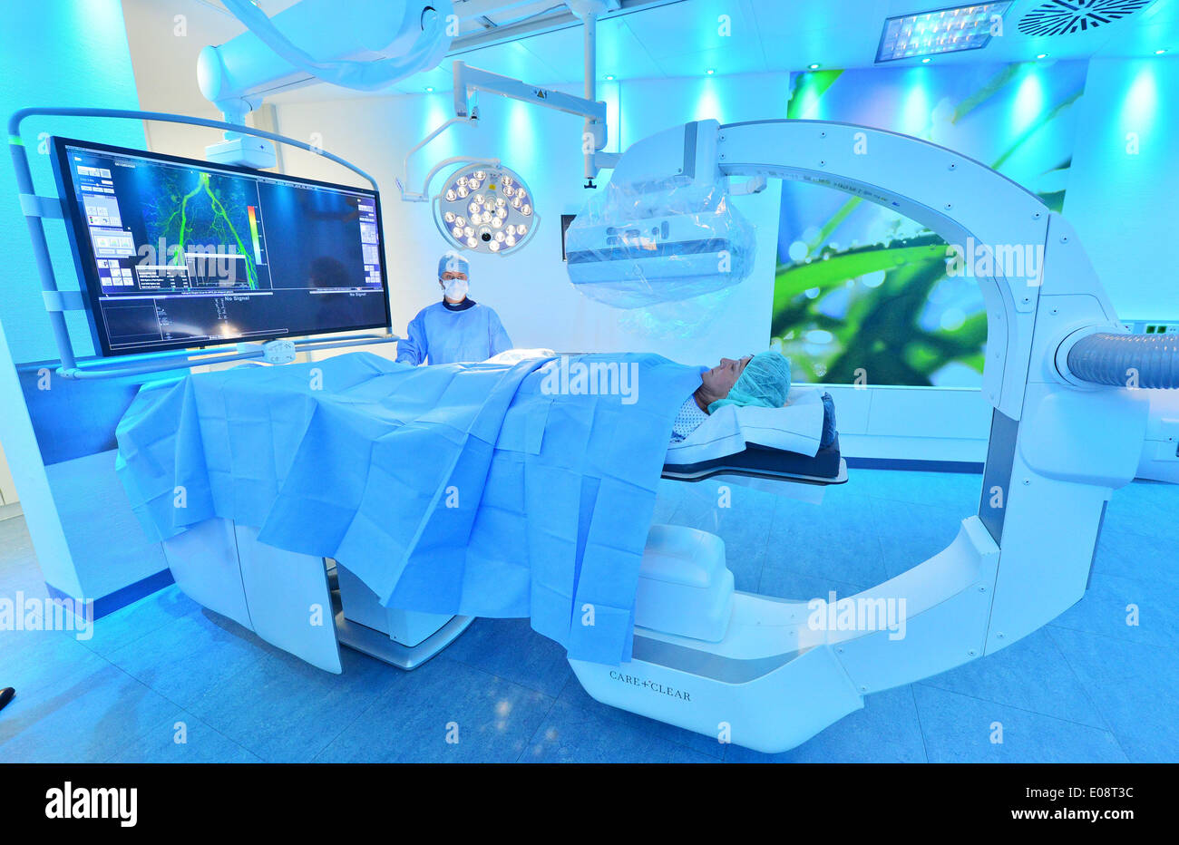 Interventional angiography hi-res stock photography and images - Alamy