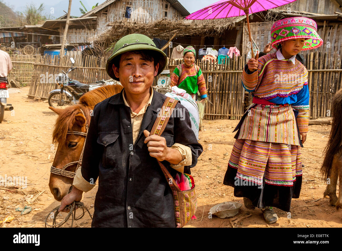 Hmong horse hi-res stock photography and images - Alamy