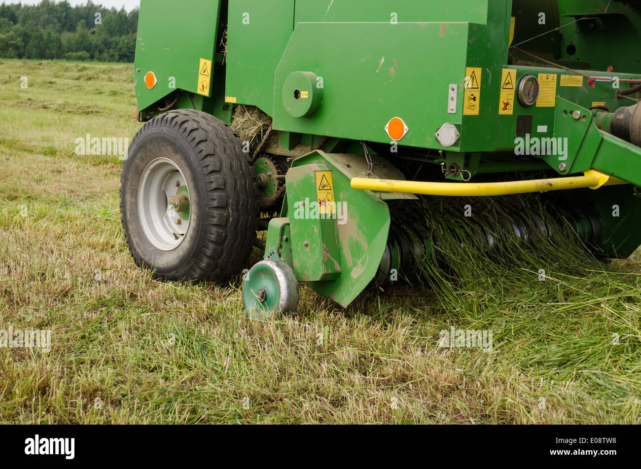 Hay press hi-res stock photography and images - Alamy