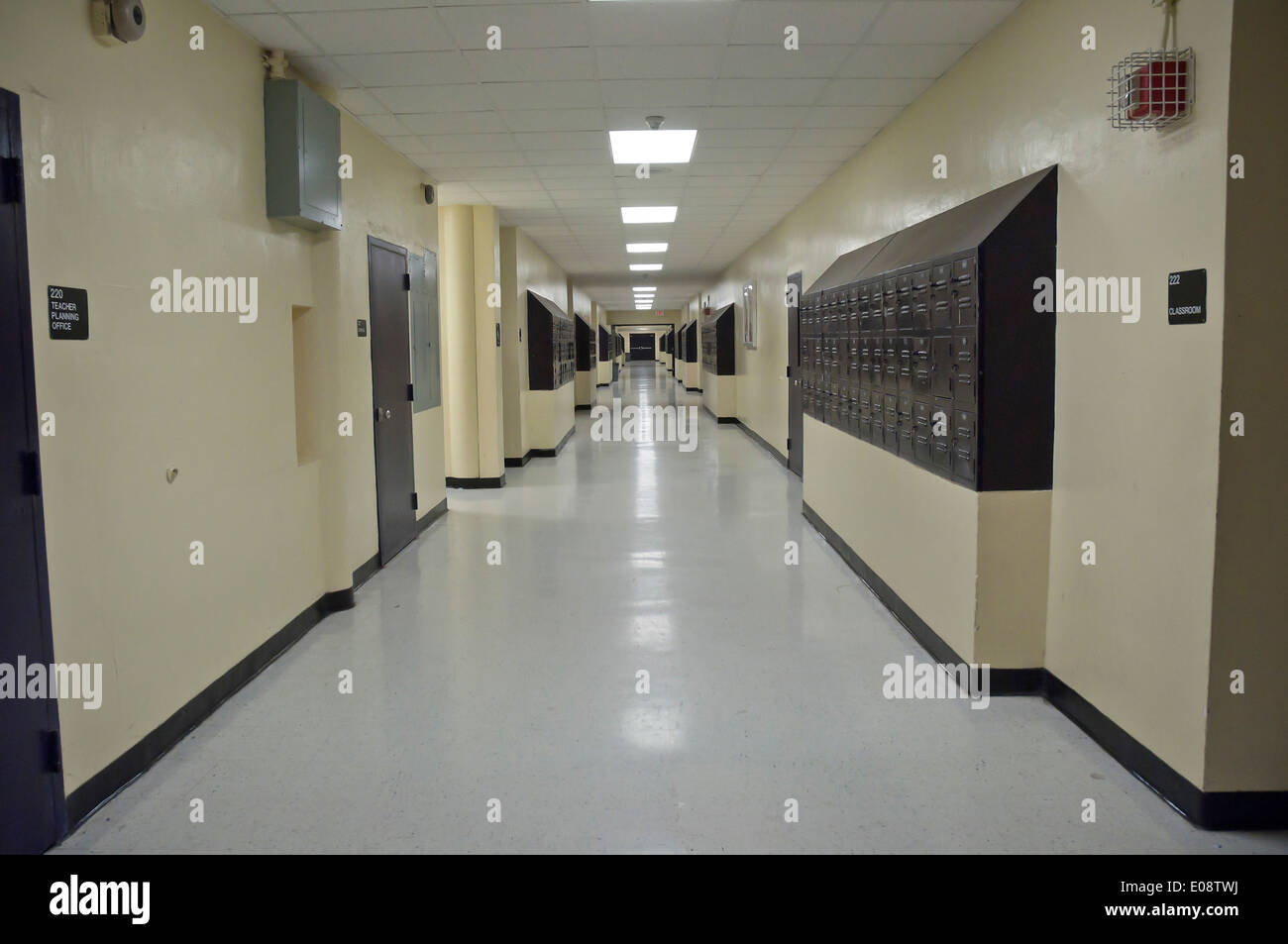 High school hallway with lockers Stock Photo - Alamy