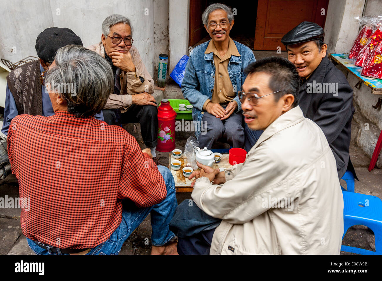 A Group Of Vietnamese Men Drinking Tea In The Street, Hanoi, Vietnam ...