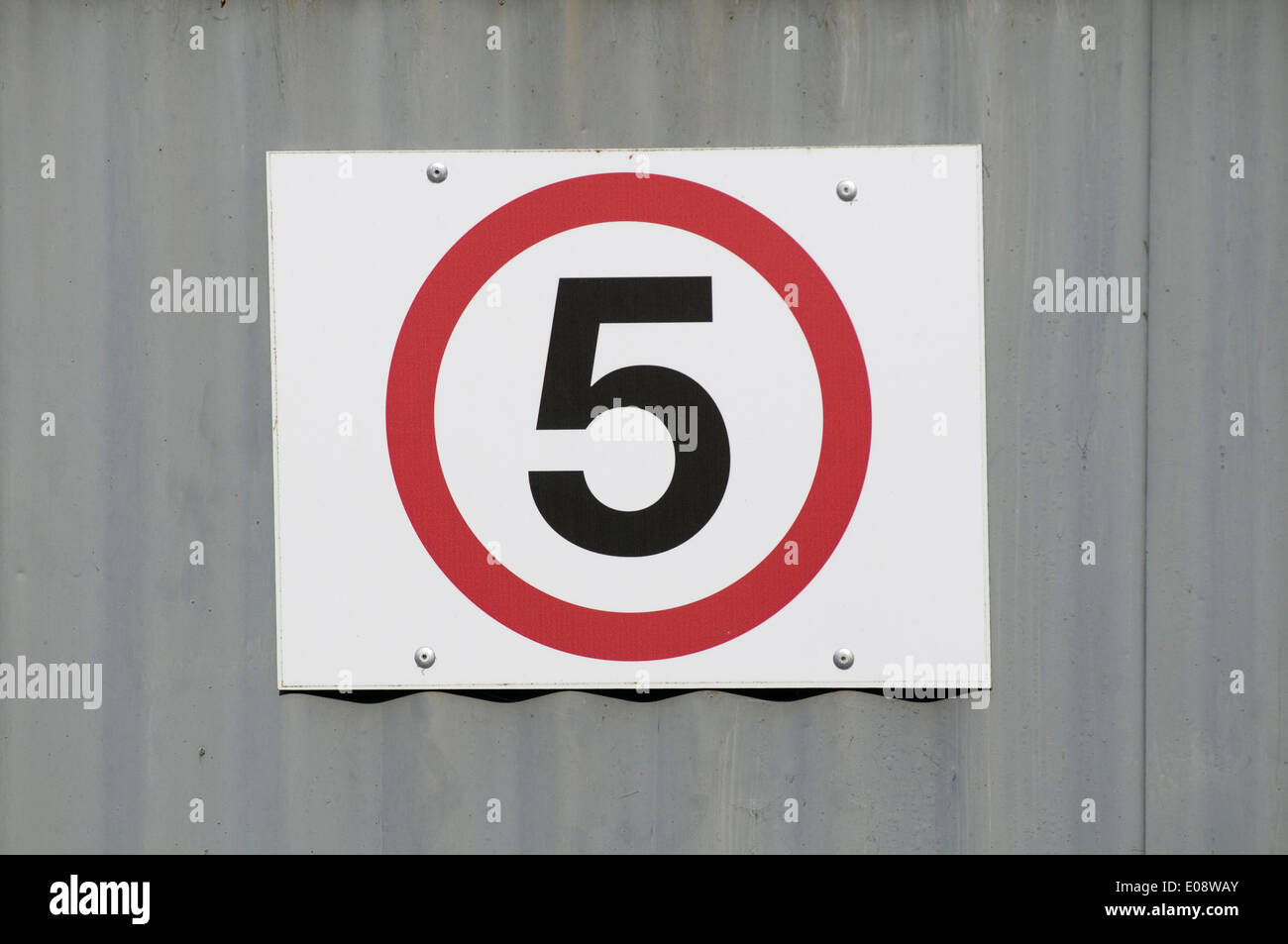 5 mph slow speed speeding Internet connection mb/s broadband dial up ...